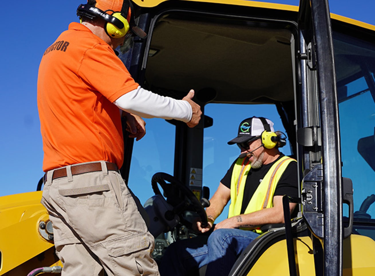 Family & Friends - Dig This Vegas